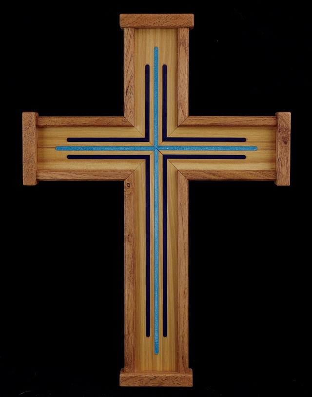 Crosses with simple inlay - Woodworking Project by SplinterGroup ...