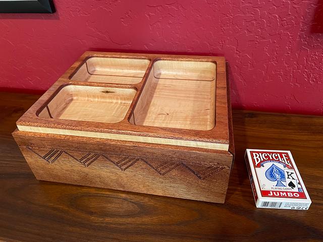 Modern Valet - Woodworking Project by RyanGi - Craftisian