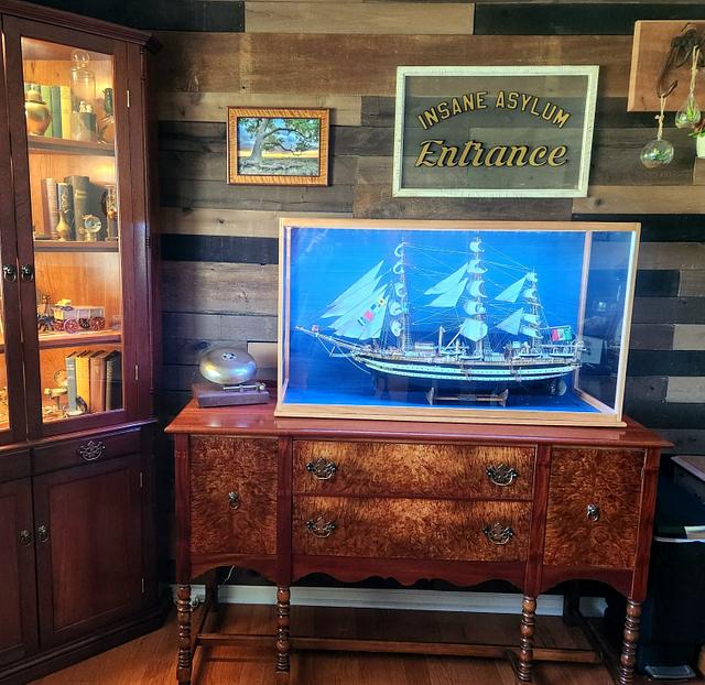 Display case. Acrylic - Woodworking Project by Tim0001 - Craftisian