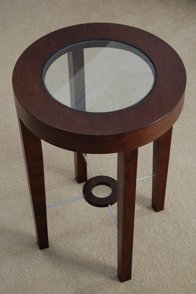 Round Glass-topped Side Table - Woodworking Project by Ron Stewart ...