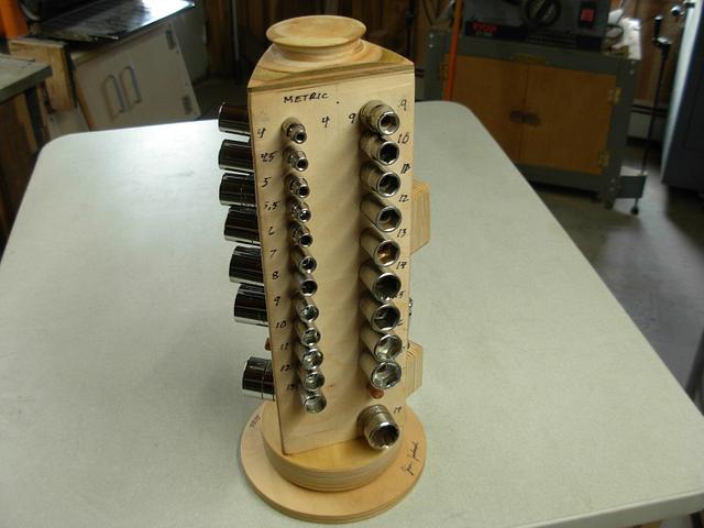 Benchtop Socket Caddy - Woodworking Project by Jim Jakosh - Craftisian