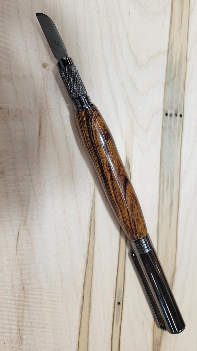 Exacto knife - Woodworking Project by Pottz - Craftisian