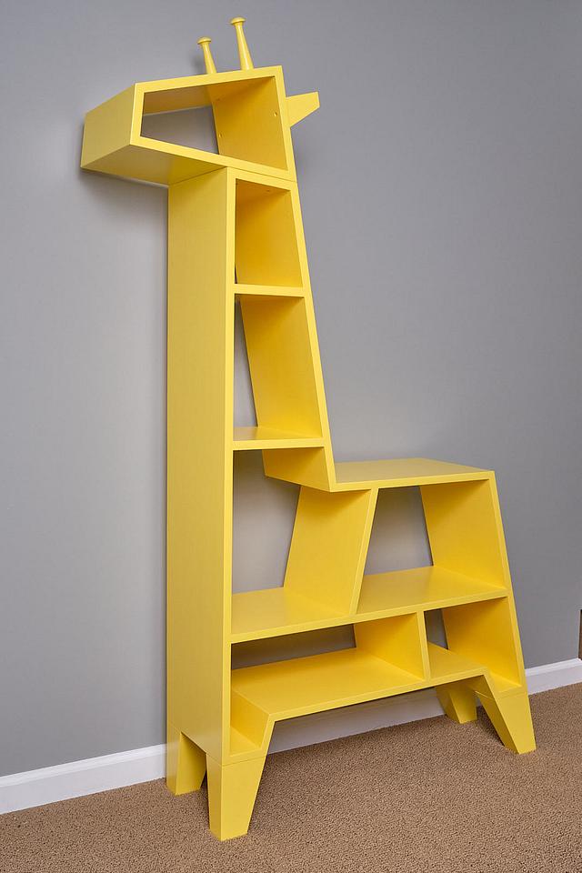 Giraffe Bookcase - Woodworking Project by Ron Stewart - Craftisian