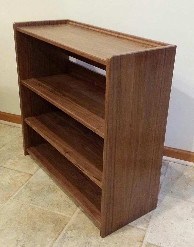 Bookcase for a friend - Woodworking Project by BB1 - Craftisian
