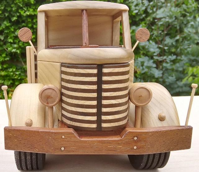 Army truck - Woodworking Project by Dutchy - Craftisian