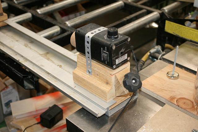 Slow Turning Lathe - Woodworking Project by Kelly - Craftisian