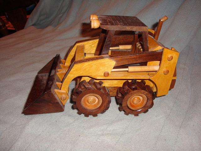 BOBCAT - Woodworking Project by GR8HUNTER - Craftisian