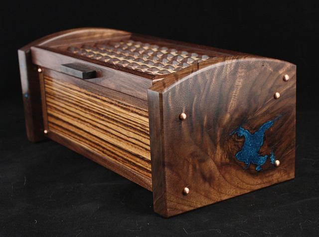 Pyramid Lid Jewelry Box - Woodworking Project by SplinterGroup - Craftisian