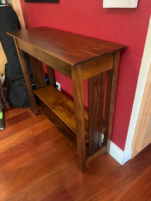 Magazine Table - Woodworking Project by RyanGi - Craftisian