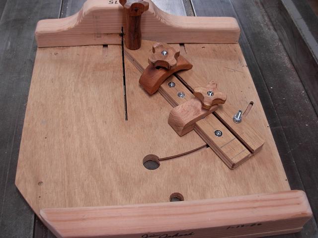 Wedge Sled - Woodworking Project by Jim Jakosh - Craftisian