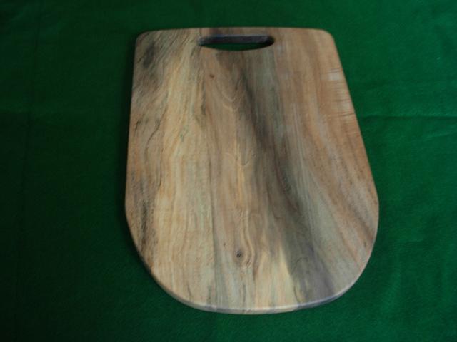 Pecan Charcuterie Board - Woodworking Project by Jim Jakosh - Craftisian