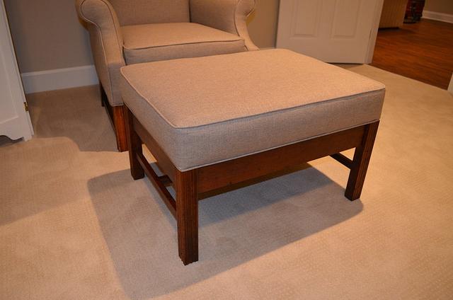 Chippendale stool - Woodworking Project by Carey Mitchell - Craftisian