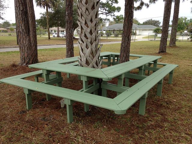 School bench - Woodworking Project by Angelo - Craftisian