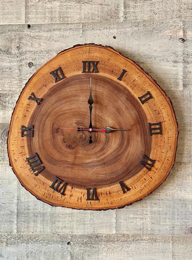 How To Build A Clock From A Log Slice And A Rustic Background For It ...