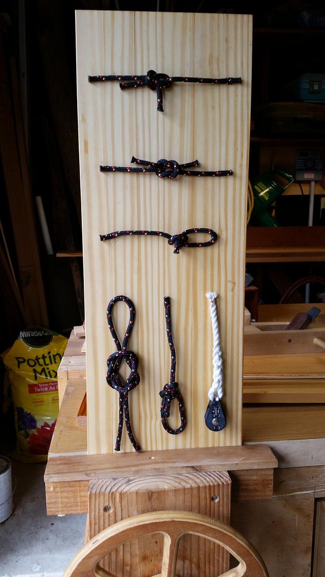 Knot board - Woodworking Project by Madts - Craftisian
