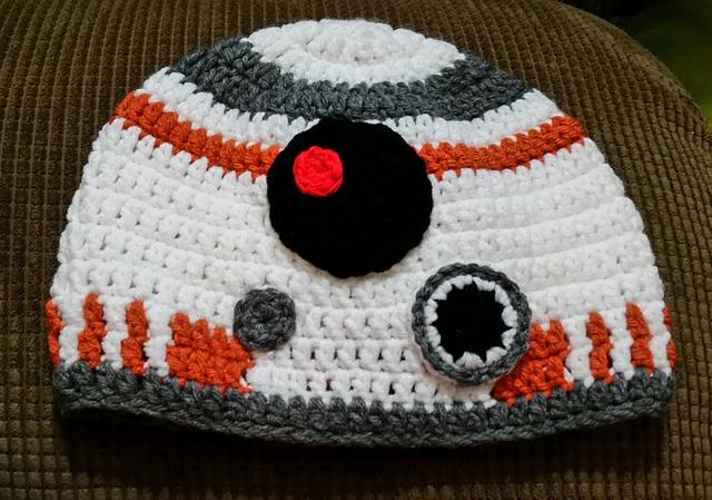 BB8 Beanie - Needleworking Project by Kelly - Craftisian