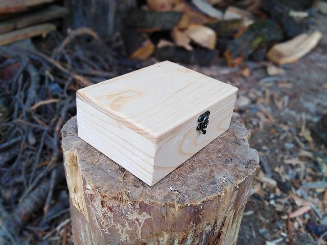 JEWELLERY BOX - Woodworking Project by majuvla - Craftisian