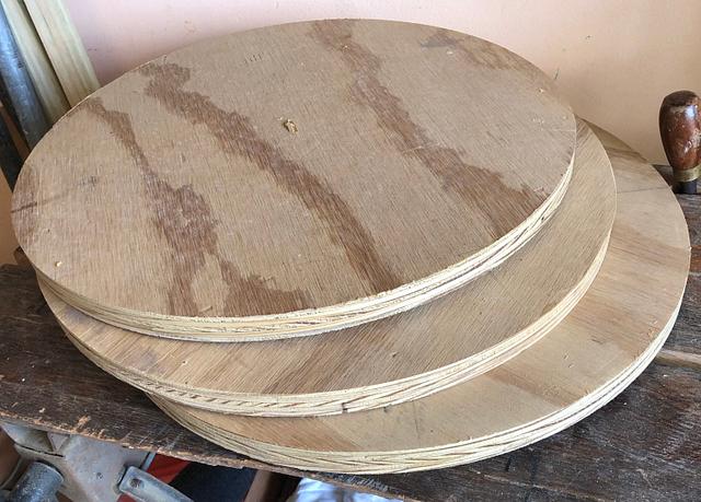 Kids’ stools - Woodworking Project by Gary G - Craftisian