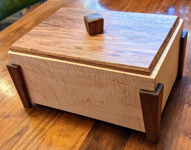 small box - Woodworking Project by maddogio - Craftisian