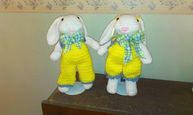 Max & Maxine - Needleworking Project by Roni - Craftisian