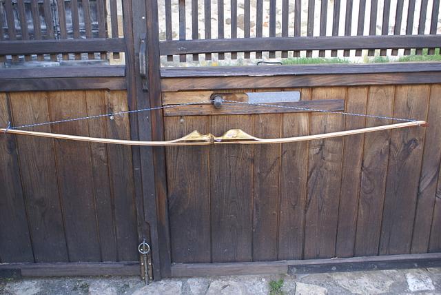 Laminated and self bows - Woodworking Project by william - Craftisian