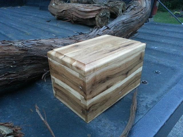 Vine Box - Woodworking Project by Steve66 - Craftisian