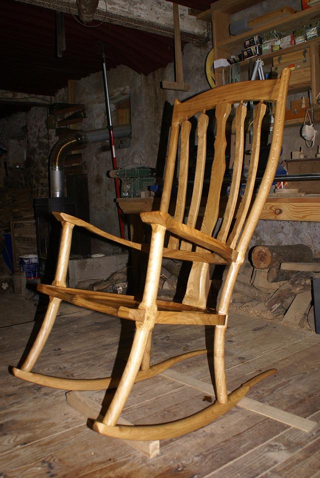 Rocking chair - Woodworking Project by william - Craftisian