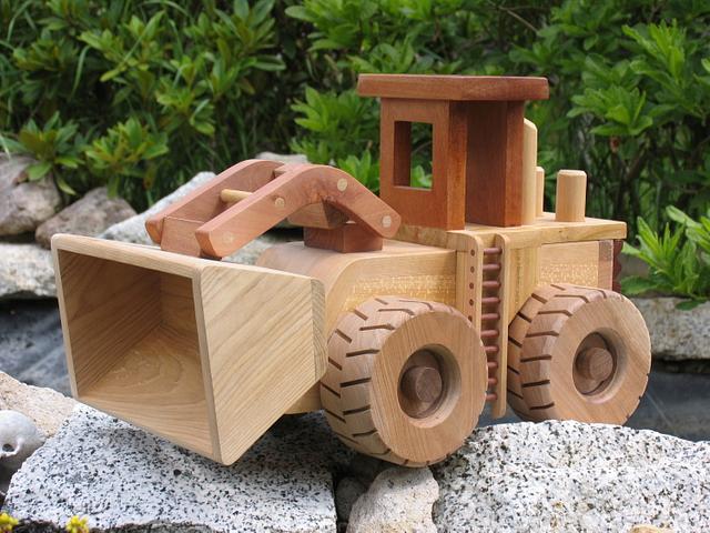 Front End Loader - Woodworking Project by Railway Junk Creations ...