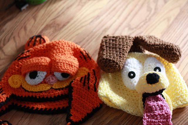 Garfield & Odie - Needleworking Project by Shannon - Craftisian