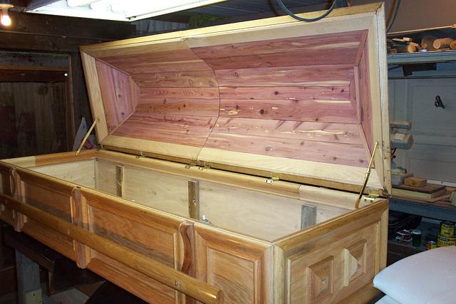 Casket - Done - Woodworking Project by Wheaties - Bruce A Wheatcroft ...