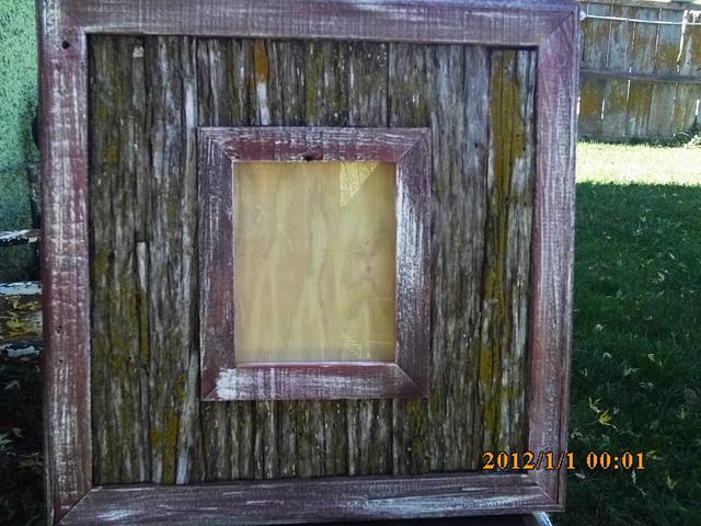 tree bark picture frame - Woodworking Project by barnwoodcreations ...