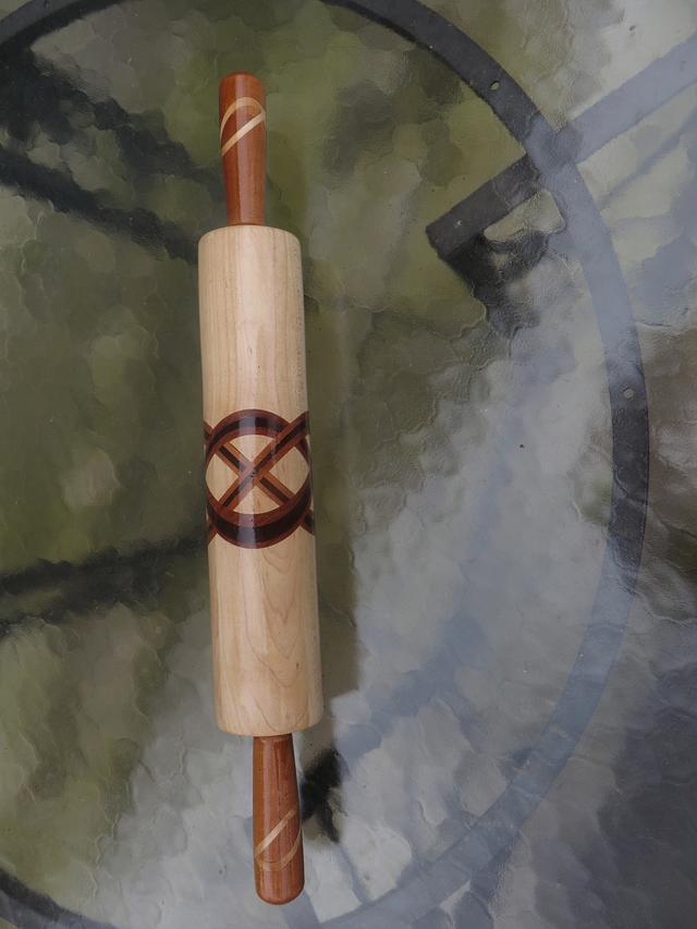 Celtic Knot Rolling Pin - Woodworking Project by oldrivers - Craftisian