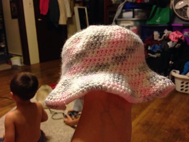 Baby girl sun hat - Needleworking Project by FashionBomb - Craftisian
