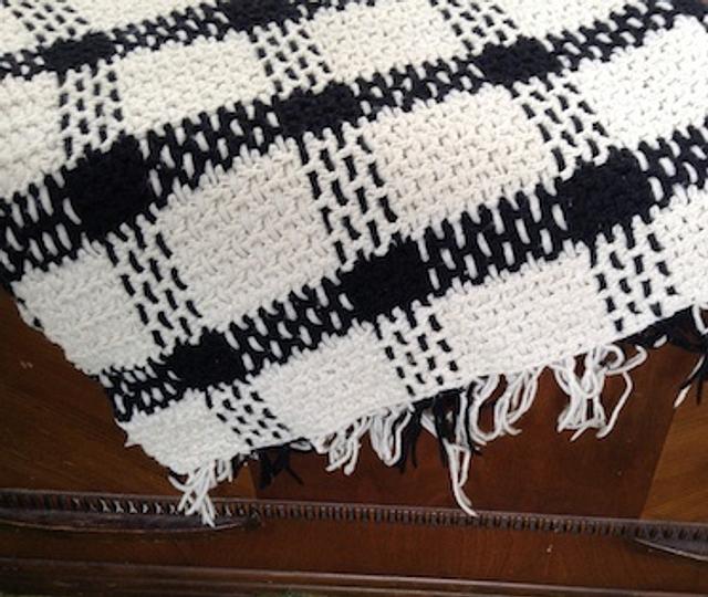 Plaid In B&W - Needleworking Project by MsDebbieP - Craftisian